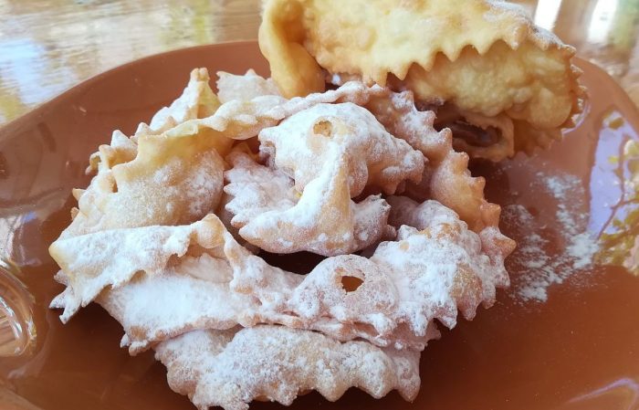 Kroštule Recipe - Croatian Traditional Crunchy Sweets - Croatia Wise